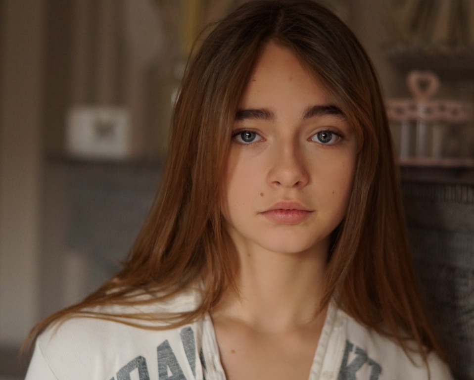 Amelia L | Network Model Agency