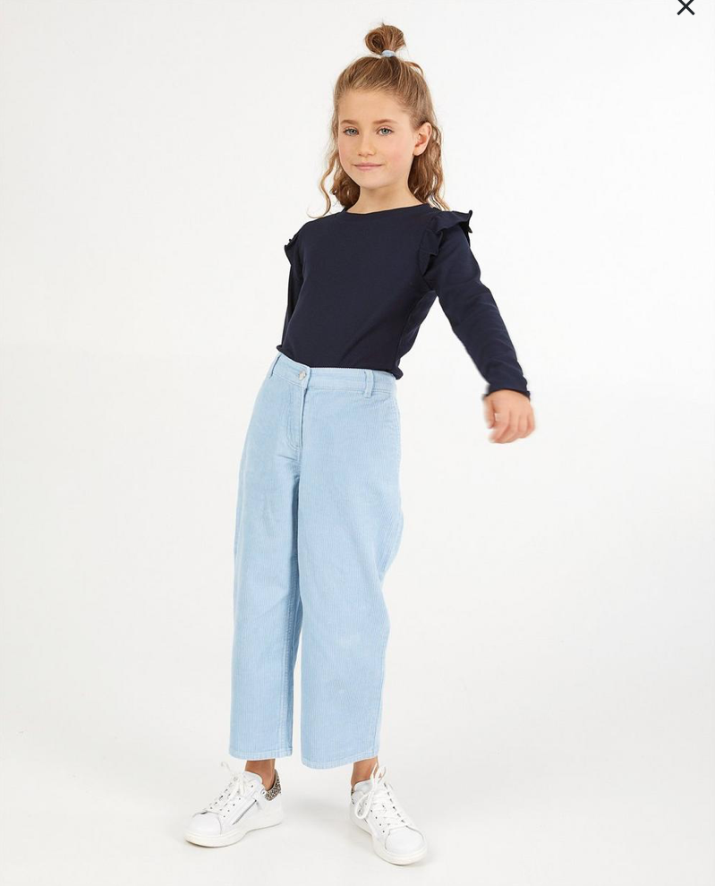 Perrine V | Network Model Agency