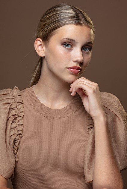 Nikki Schram | Network Model Agency