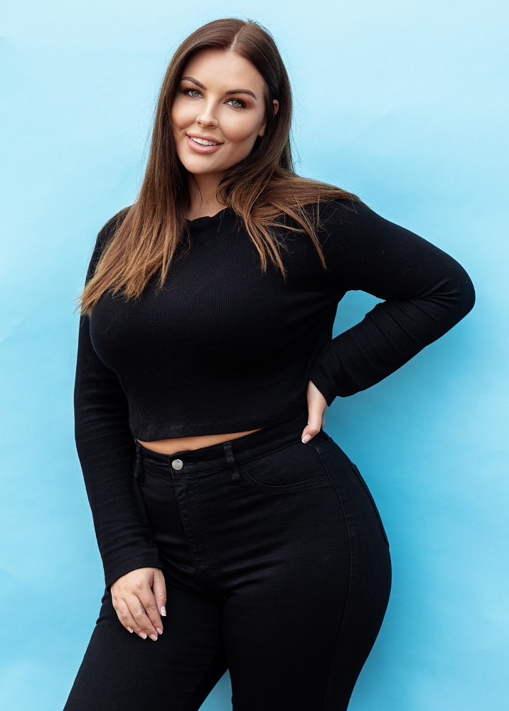 Sharon G | Network Model Agency