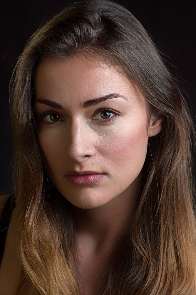 Myrthe H | Network Model Agency