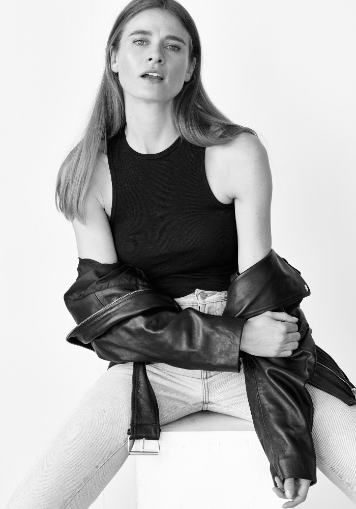 Angela S | Network Model Agency