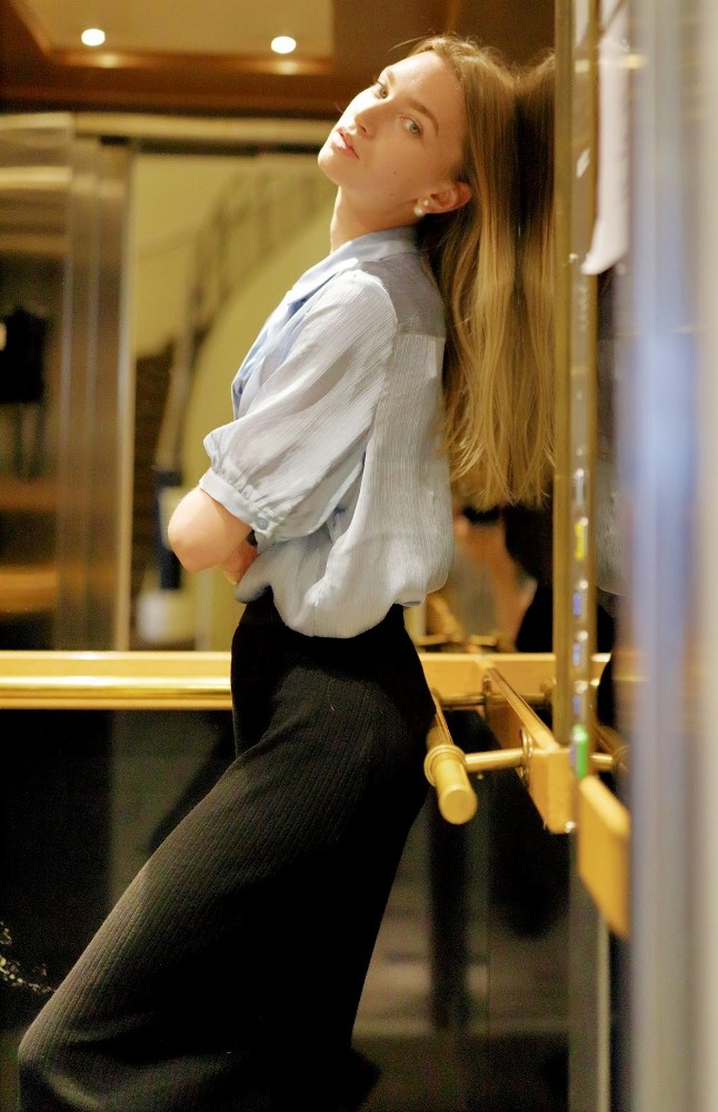 Elouise P | Network Model Agency