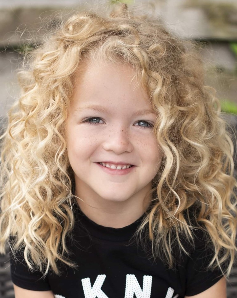 Ely D | Network Model Agency