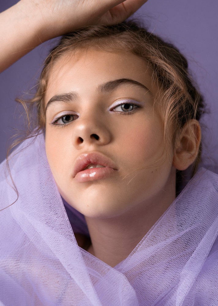 Ella D | Network Model Agency