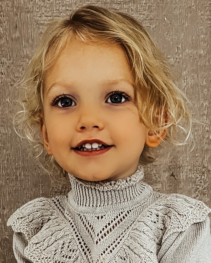 Aurélie G | Network Model Agency