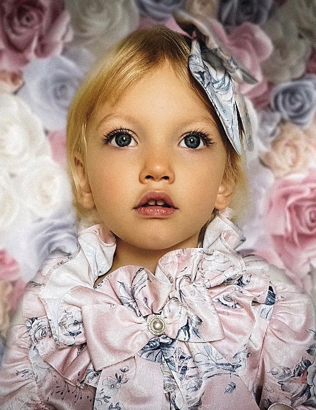 Aurélie G | Network Model Agency