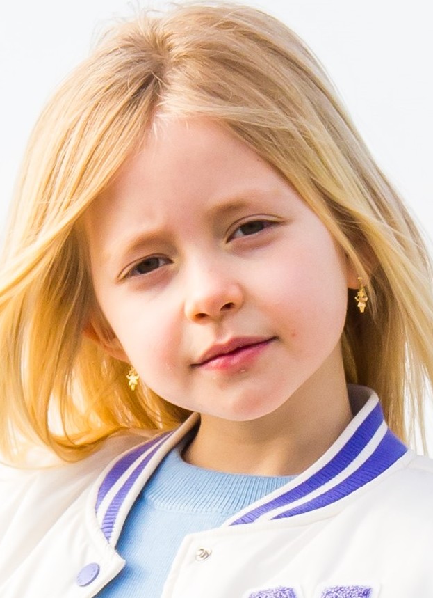 Marie D | Network Model Agency