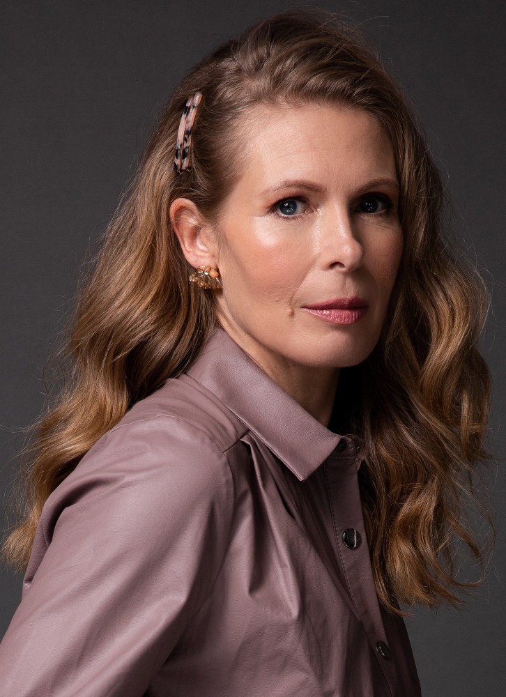 Isabel C | Network Model Agency