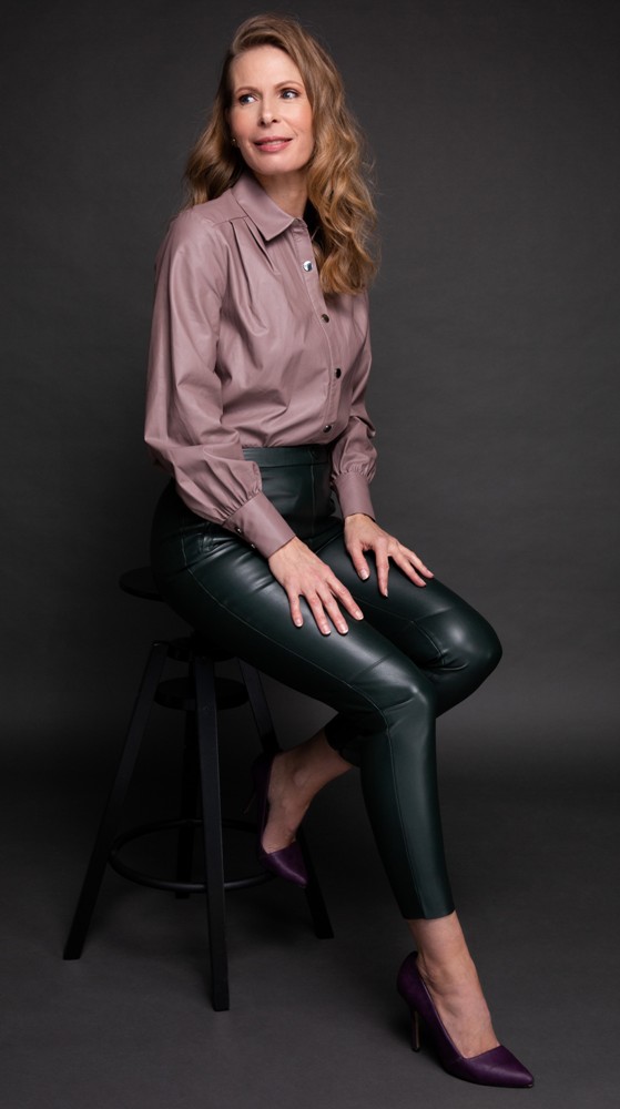 Isabel C | Network Model Agency