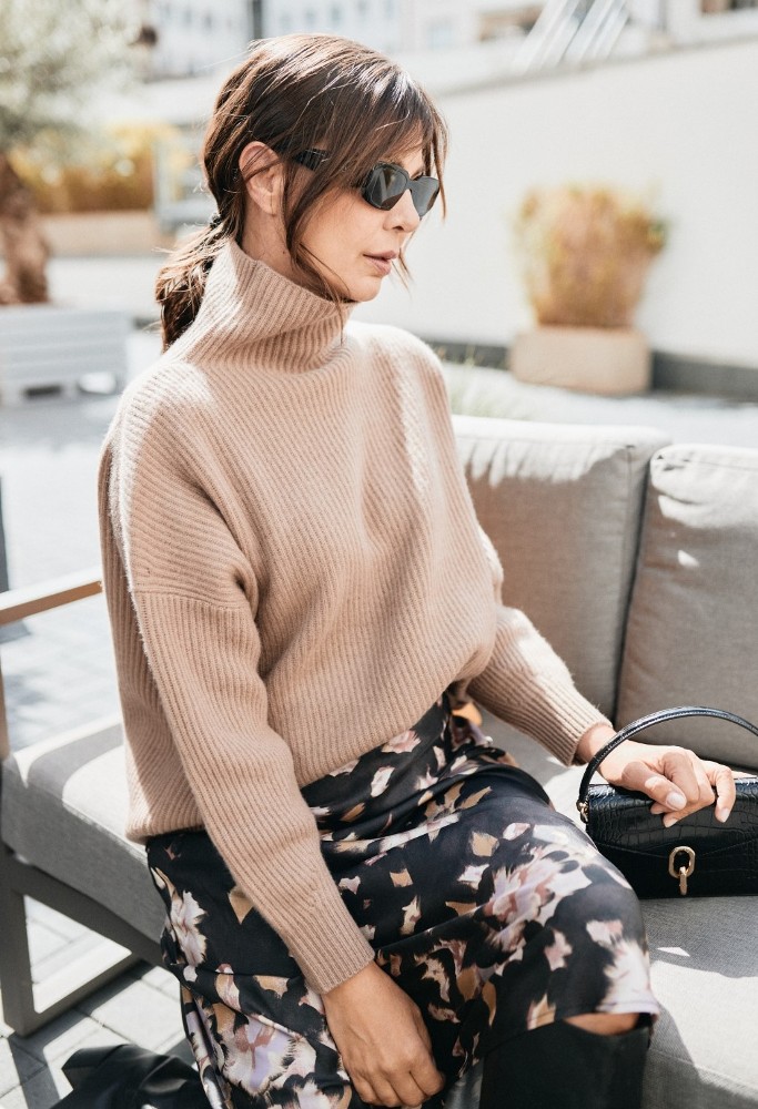 Dunja I | Network Model Agency