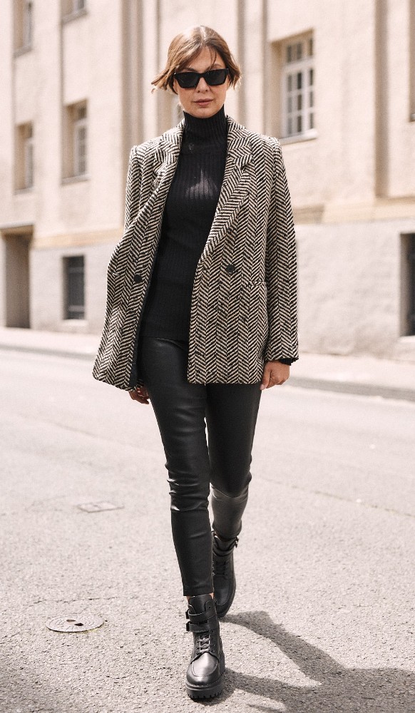 Dunja I | Network Model Agency