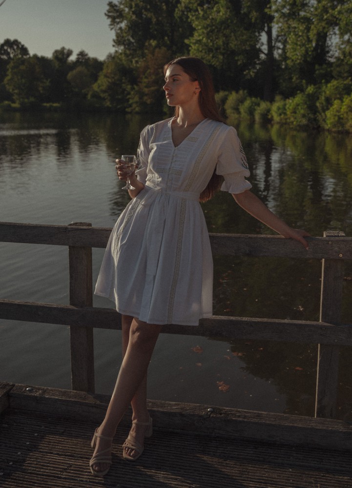 Julie H | Network Model Agency