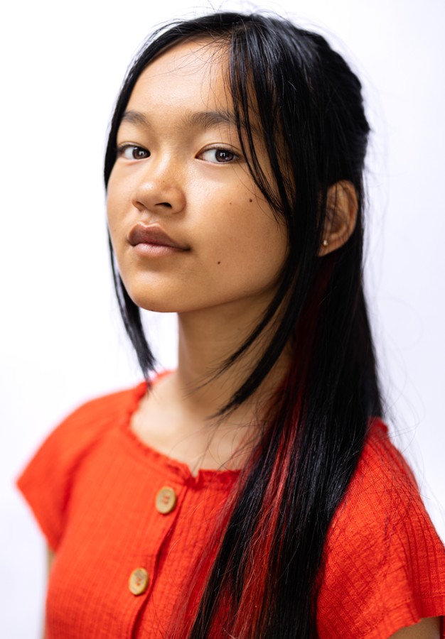 Raya VR | Network Model Agency