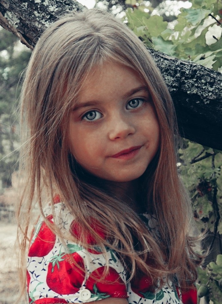 Amber V | Network Model Agency