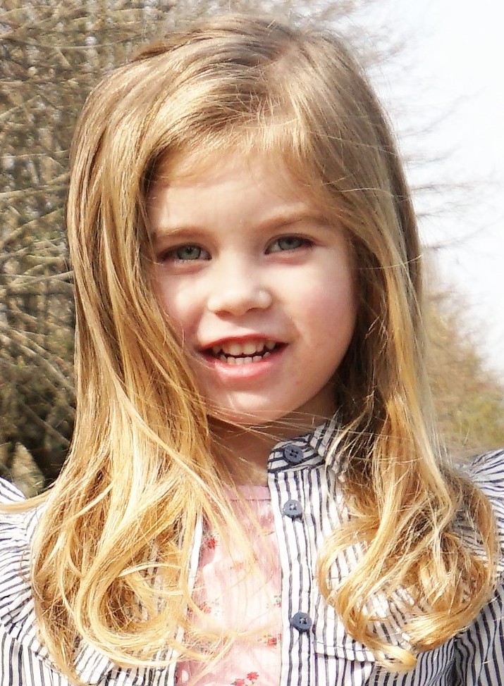 Amber V | Network Model Agency