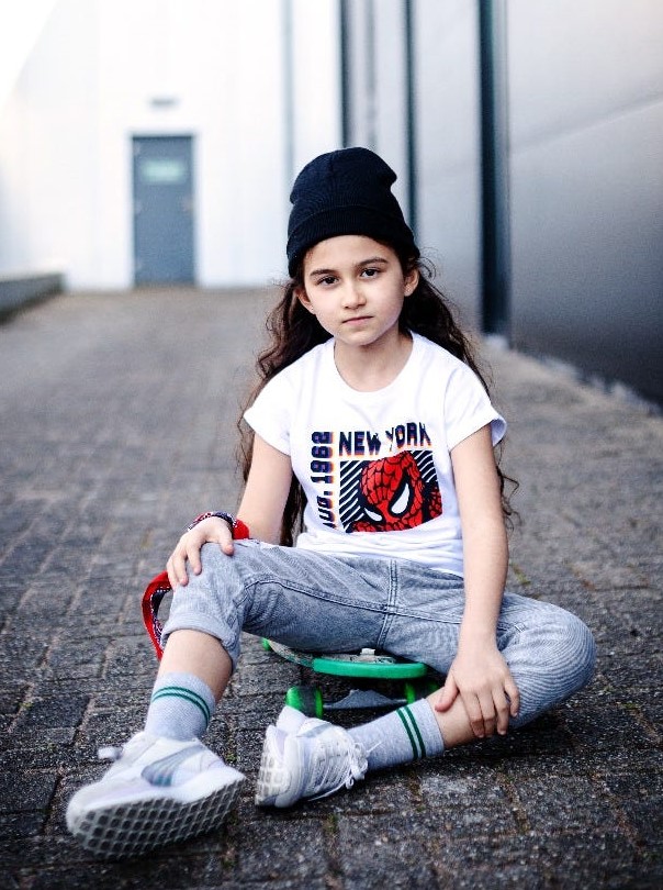 Melisa C | Network Model Agency
