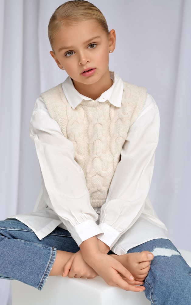 Joann D | Network Model Agency