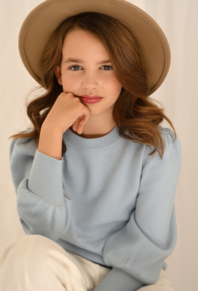 Lola L | Network Model Agency