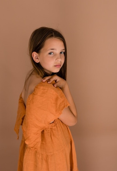 Lola L | Network Model Agency