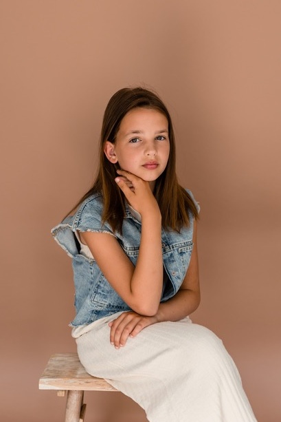 Lola L | Network Model Agency