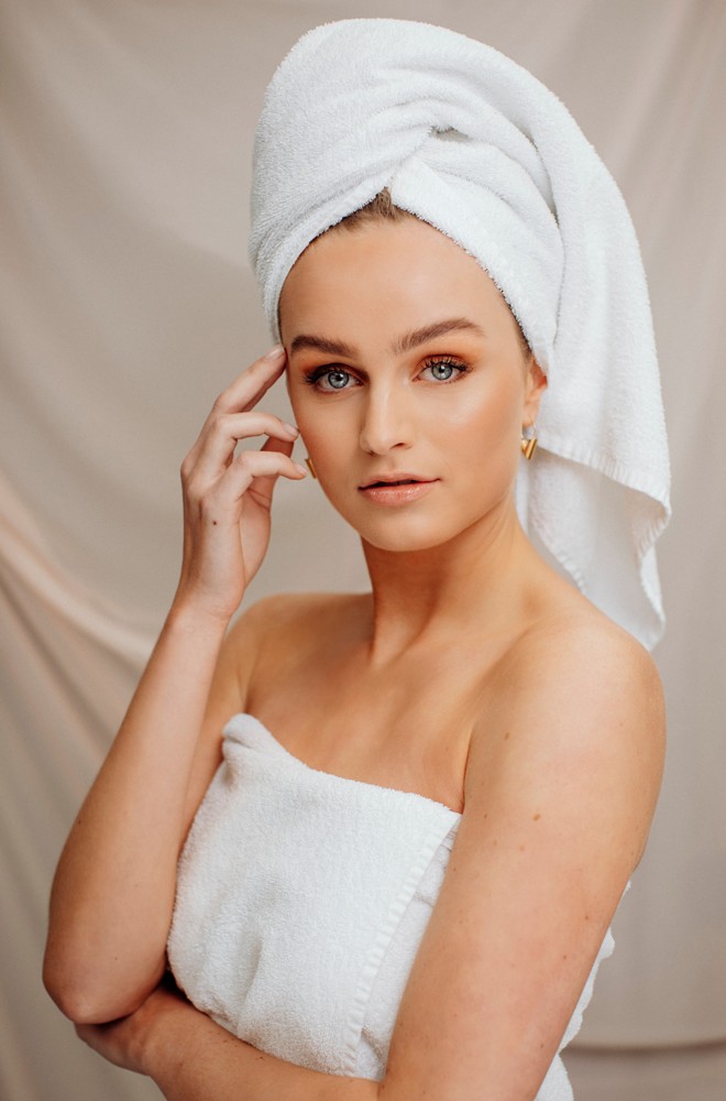 Tess G | Network Model Agency