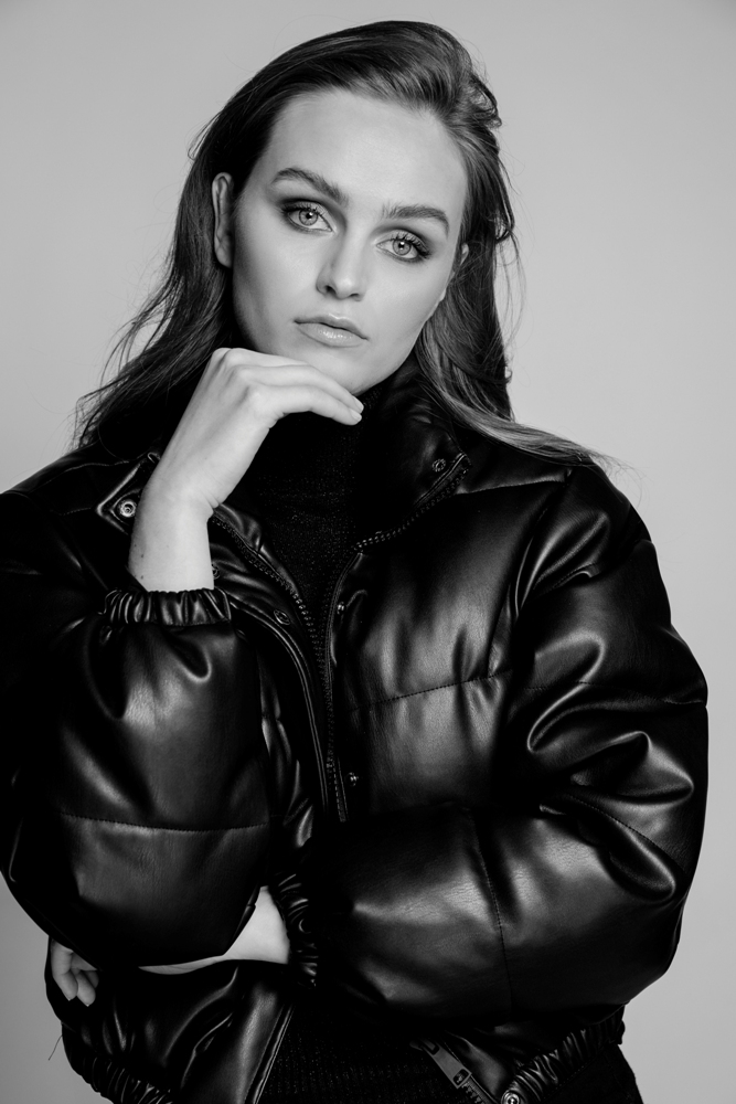 Tess G | Network Model Agency