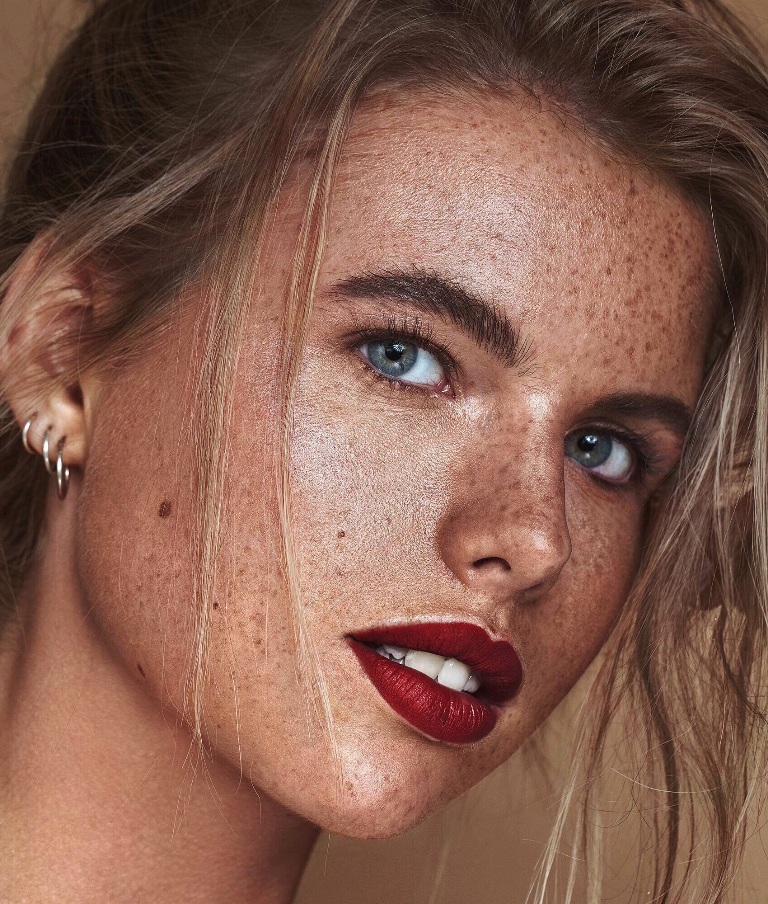 Danielle D | Network Model Agency
