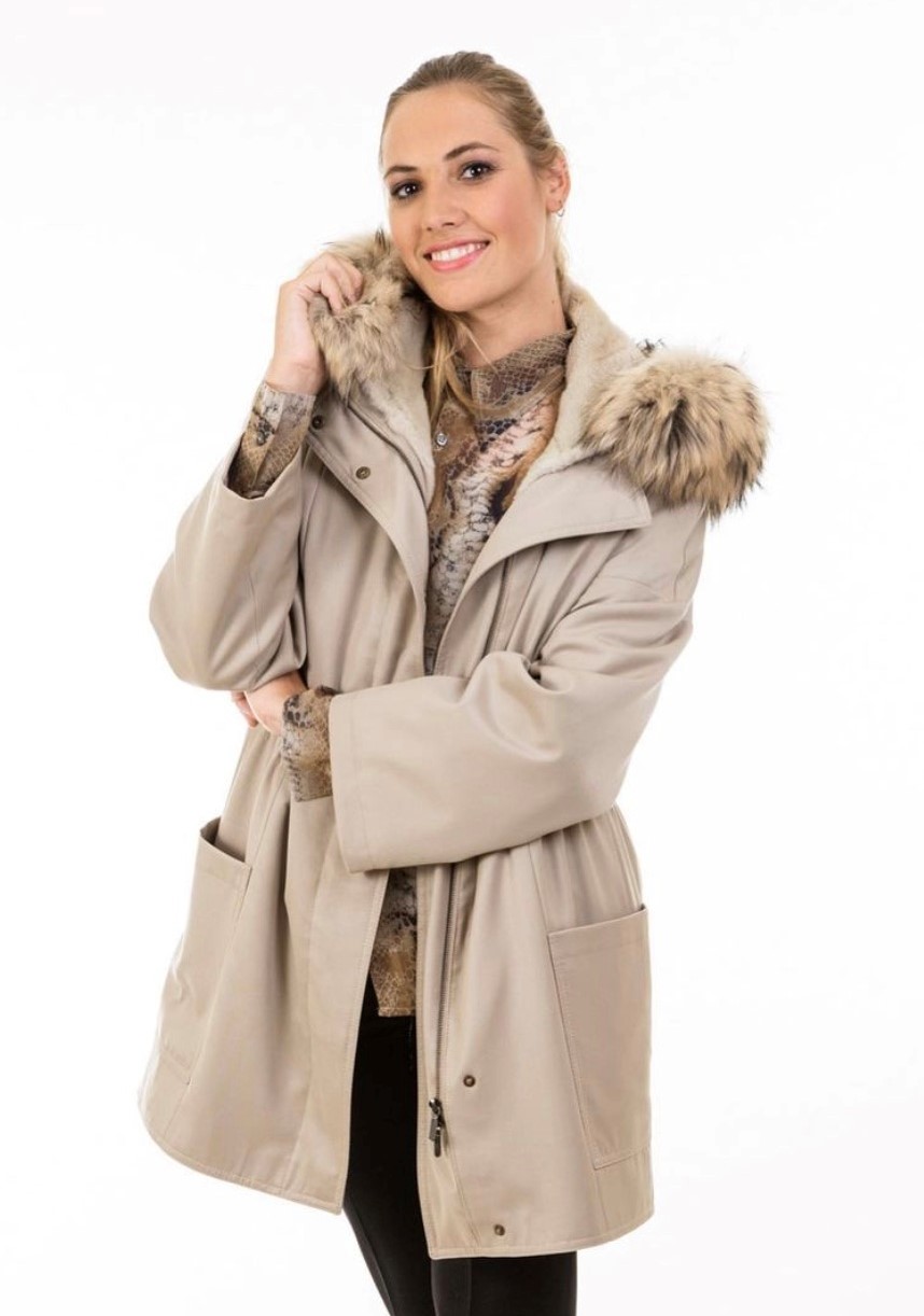Céline H | Network Model Agency
