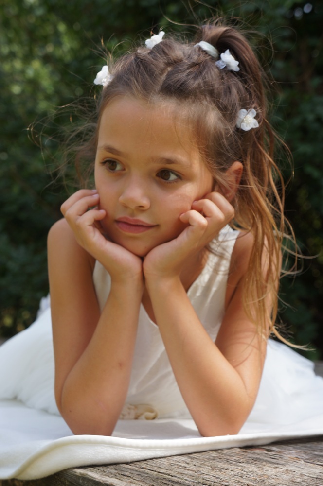 Zana V | Network Model Agency