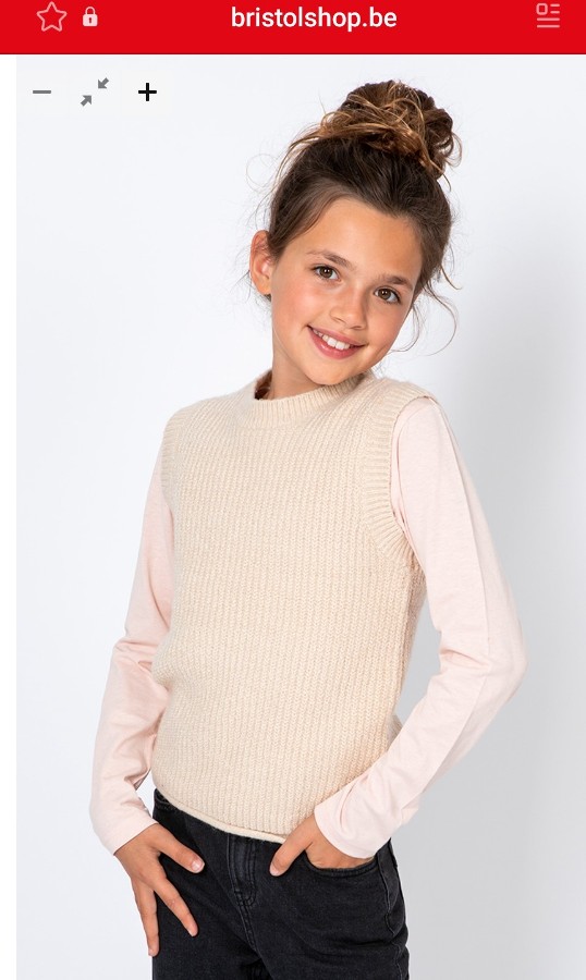 Zana V | Network Model Agency