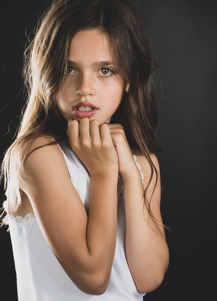 Zana V | Network Model Agency