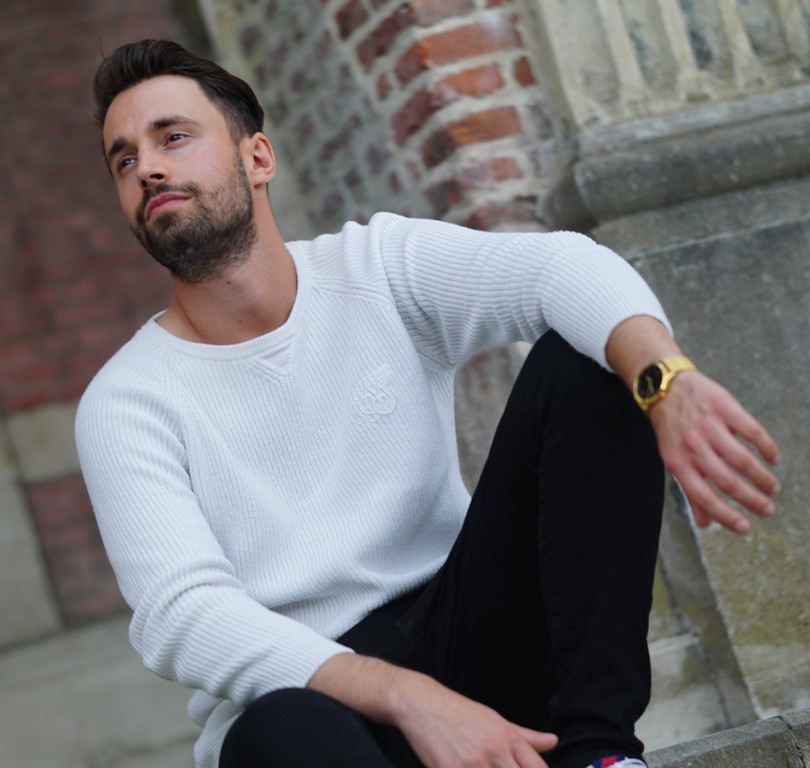 Alessio DL | Network Model Agency