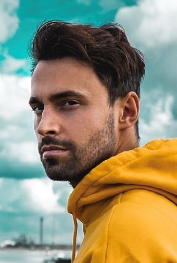 Alessio DL | Network Model Agency