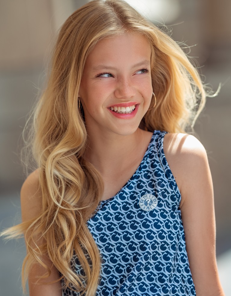 Fenna D | Network Model Agency