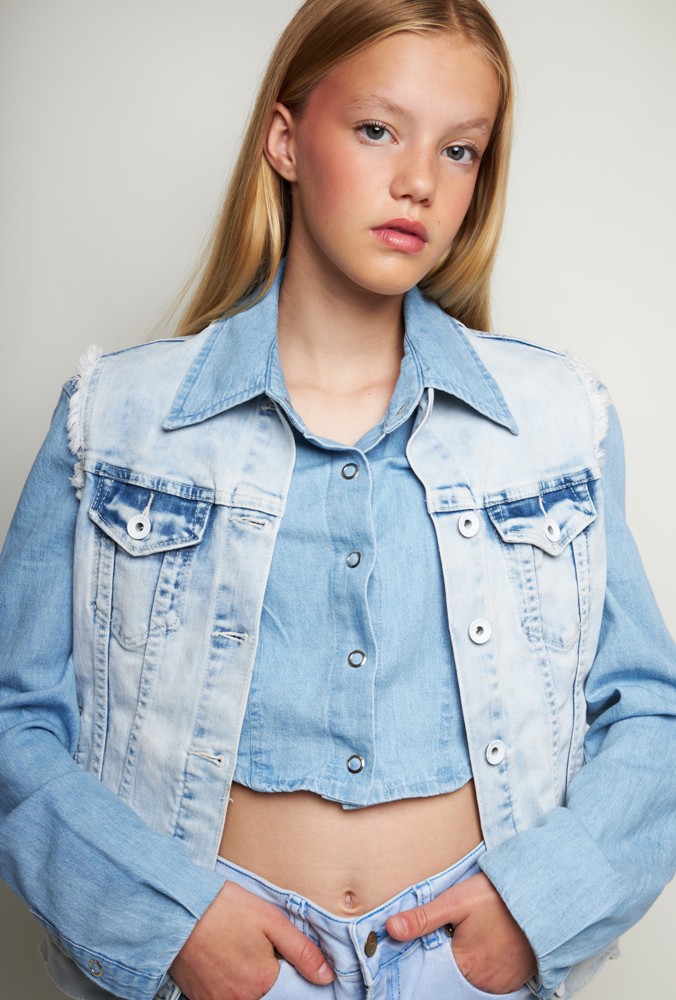 Fenna D | Network Model Agency