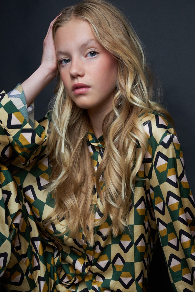 Fenna D | Network Model Agency