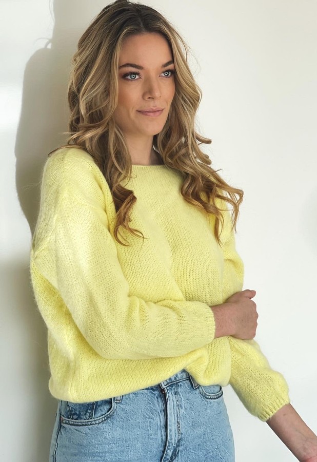 Justine V | Network Model Agency