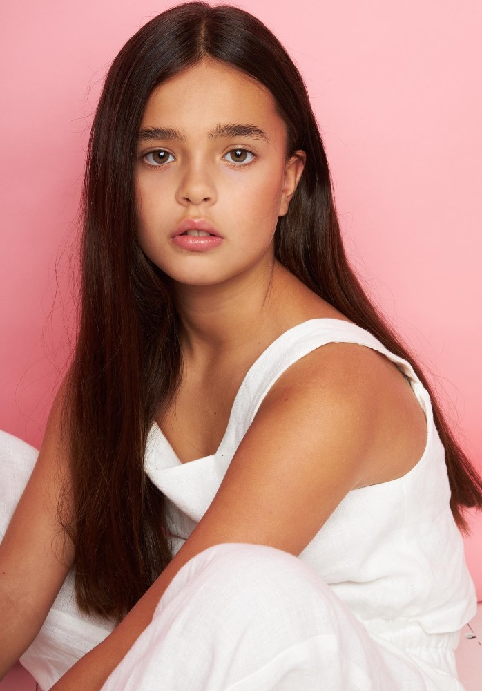 Nikki K | Network Model Agency