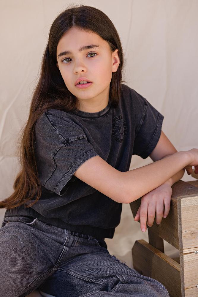 Nikki K | Network Model Agency