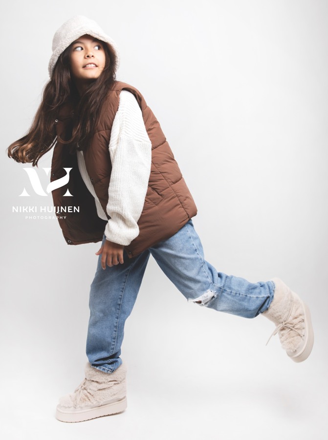 Danii M | Network Model Agency