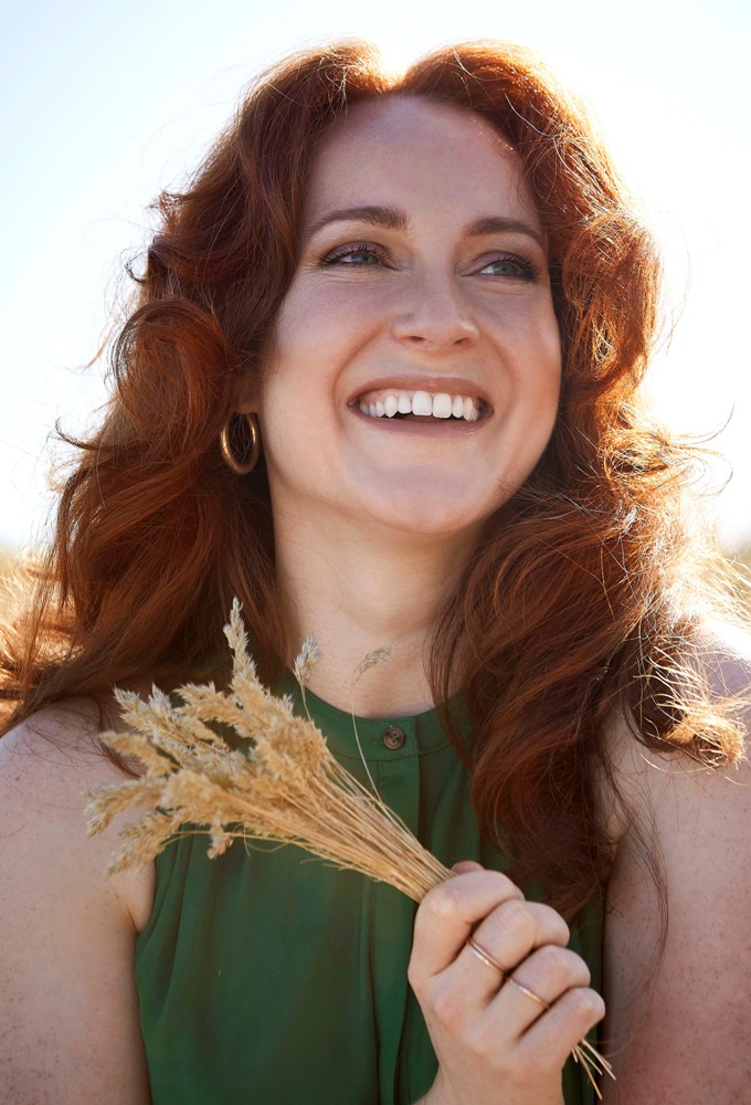 Dian B | Network Model Agency