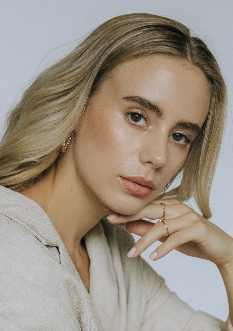 Luka R | Network Model Agency