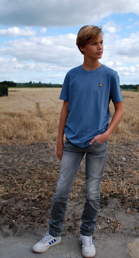 Rick VB | Network Model Agency