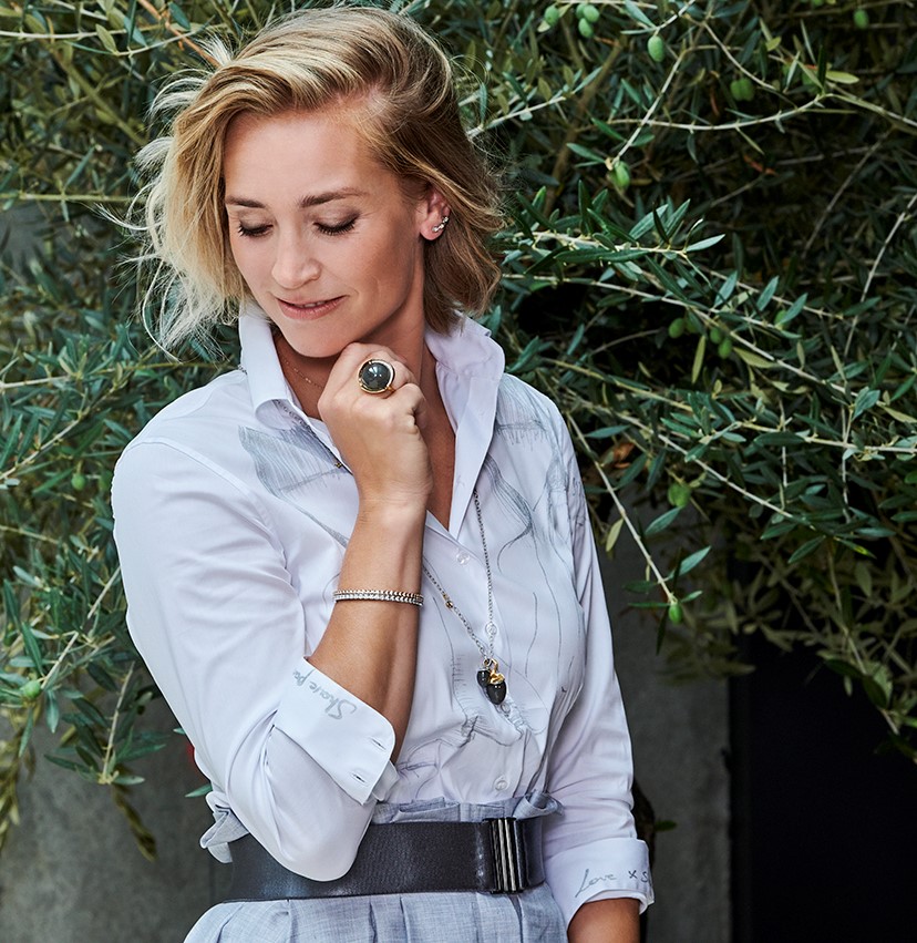 Ilze L | Network Model Agency