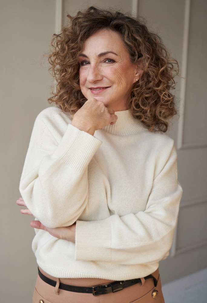 Nathaly T | Network Model Agency