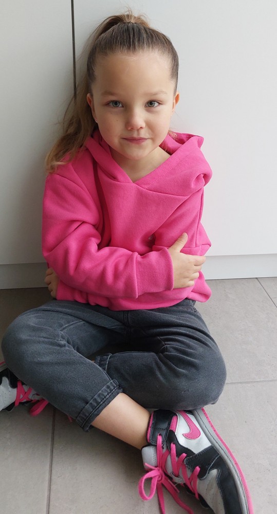 Noa DW | Network Model Agency