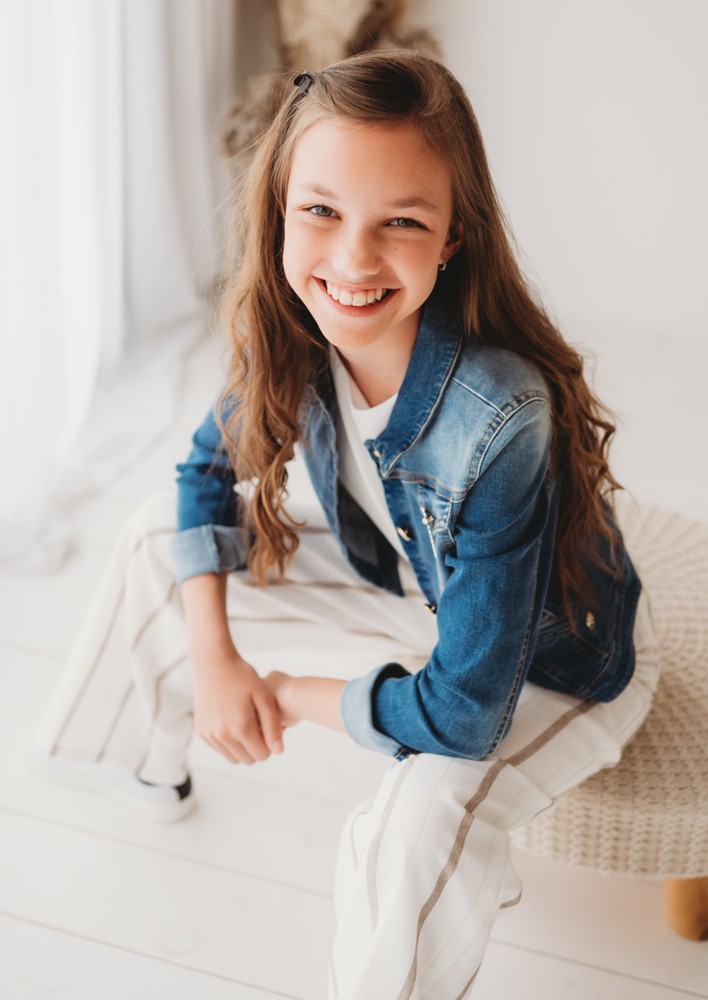 Anna-Lisa T | Network Model Agency