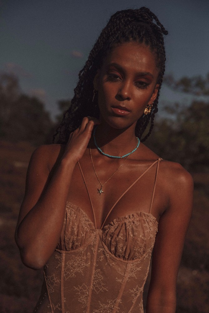 Noémie T | Network Model Agency