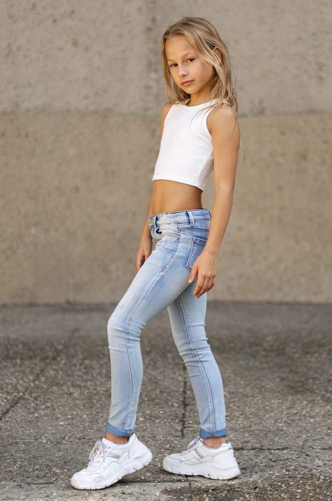 Noor B | Network Model Agency